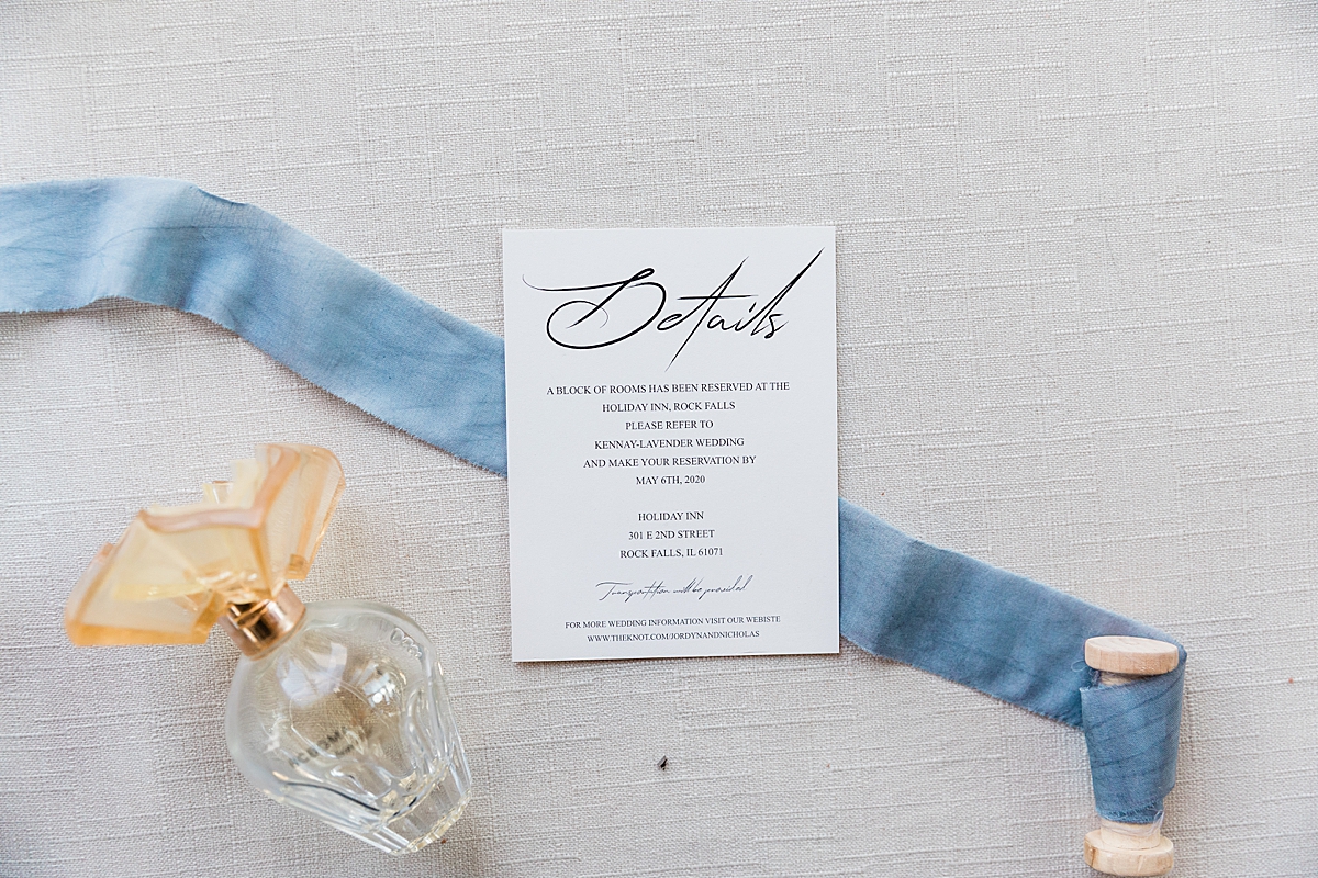 Rustic, Elegant October Barnacopia Wedding in Polo IL - expeditionjoy.com