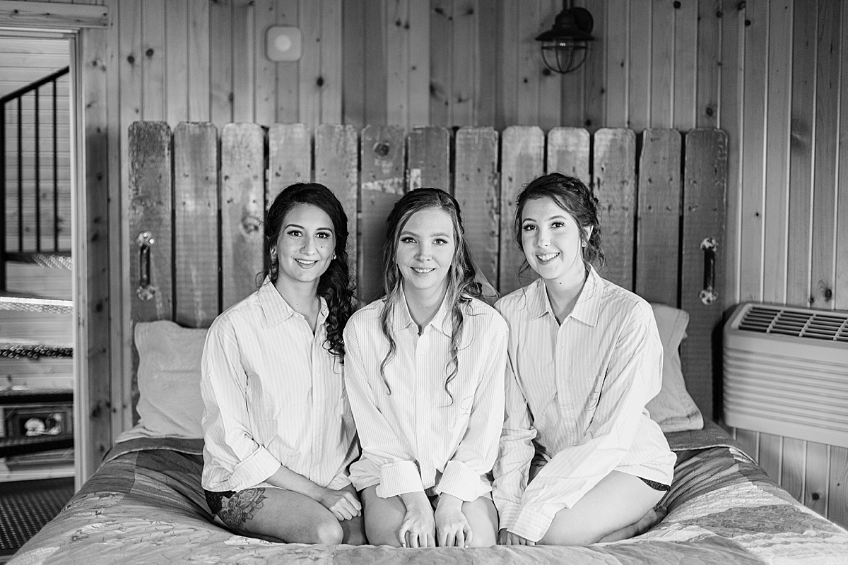 Rustic, Elegant October Barnacopia Wedding in Polo IL - expeditionjoy.com